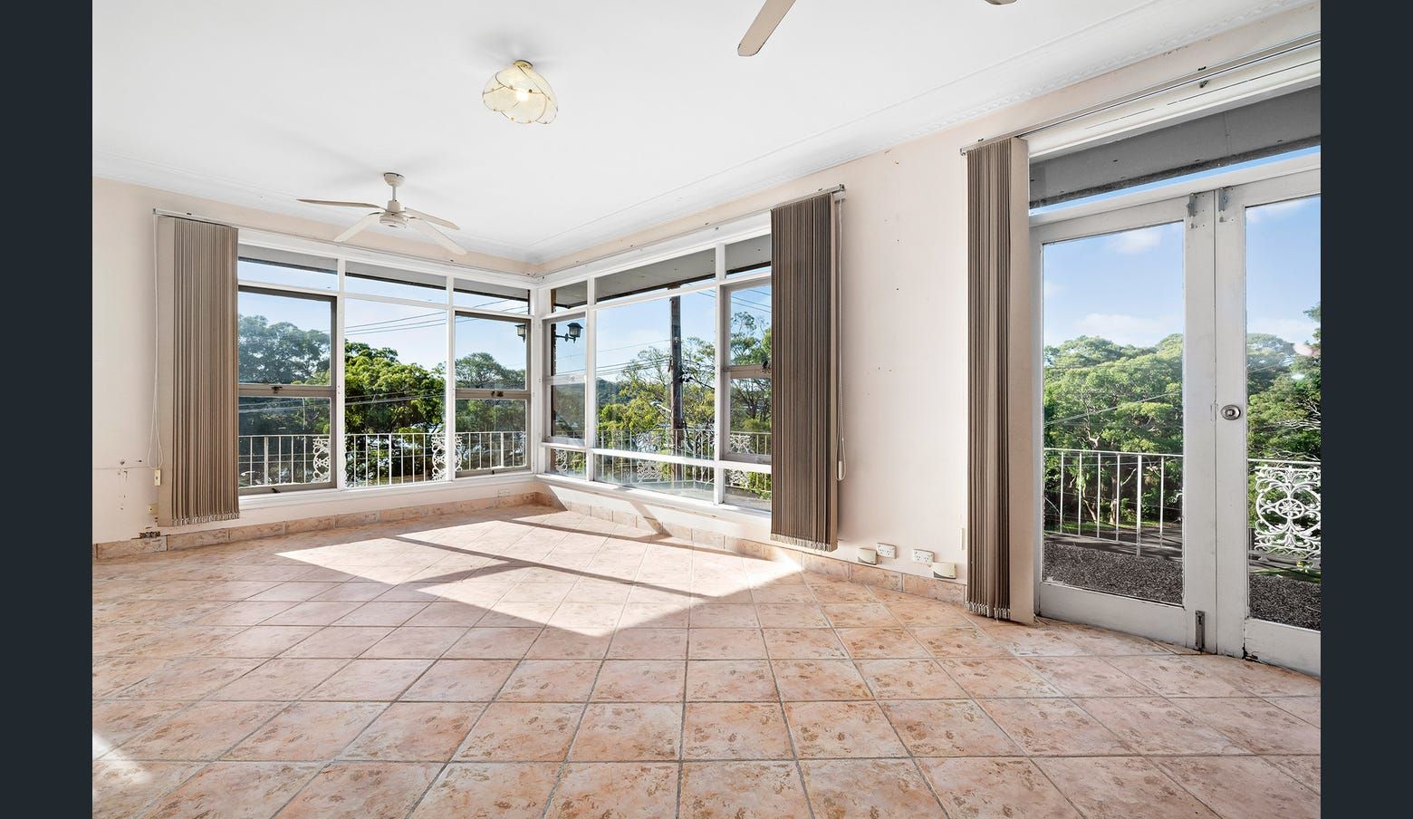 34 The Esplanade, Sylvania NSW 2224 - House For Rent - $1,300 | Domain