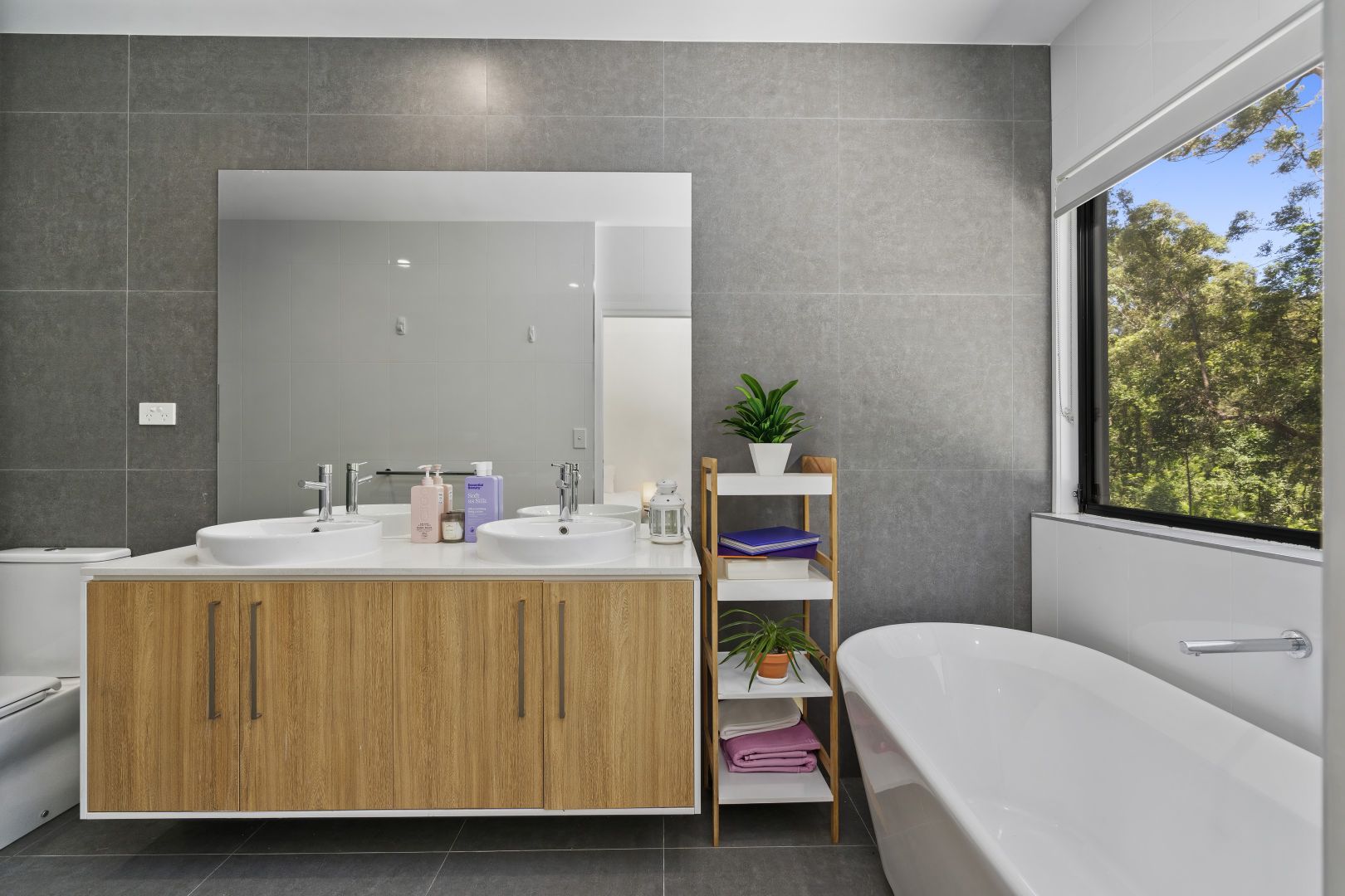 82/28 Bonogin Road, Mudgeeraba QLD 4213 | Domain