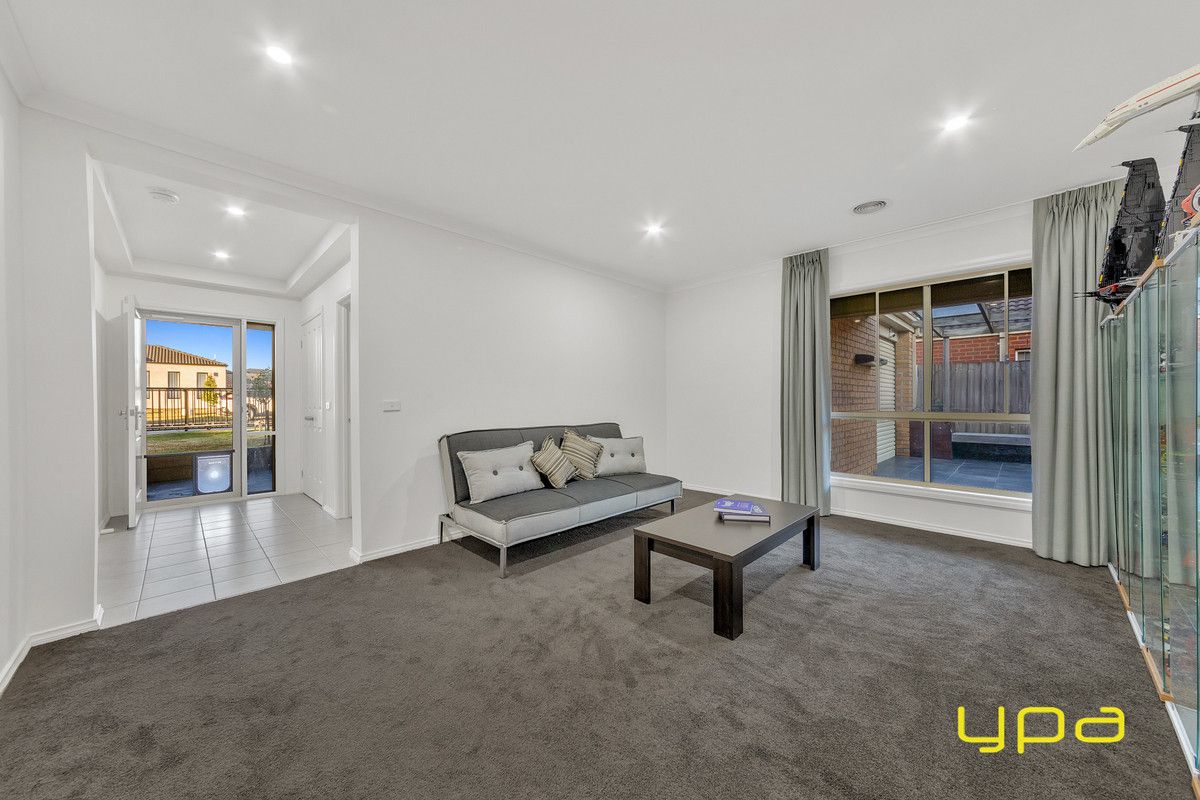 28 Aylmer Road, Lynbrook VIC 3975 | Domain