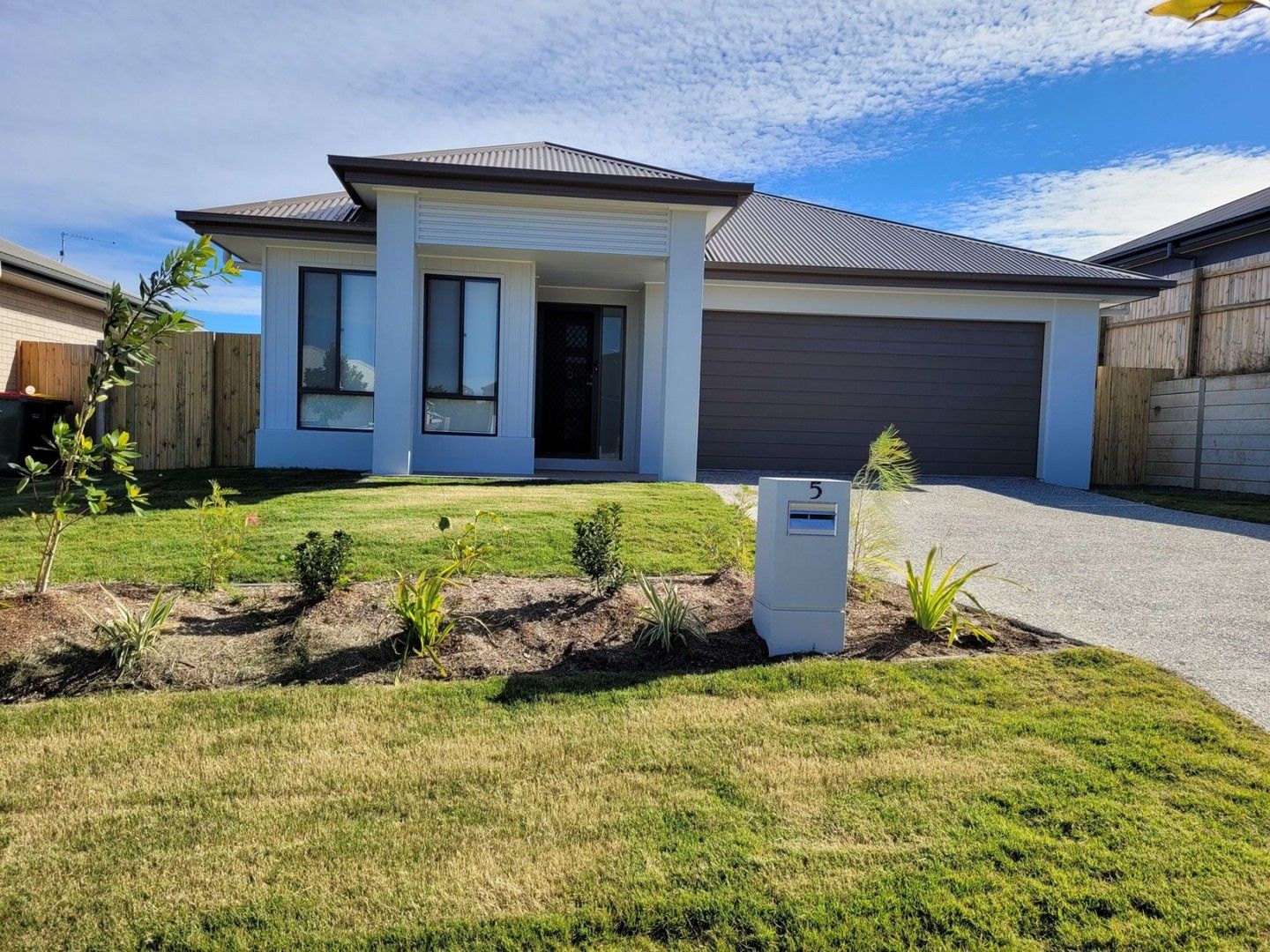 5 Bruce Street, Gleneagle QLD 4285 - House For Rent | Domain