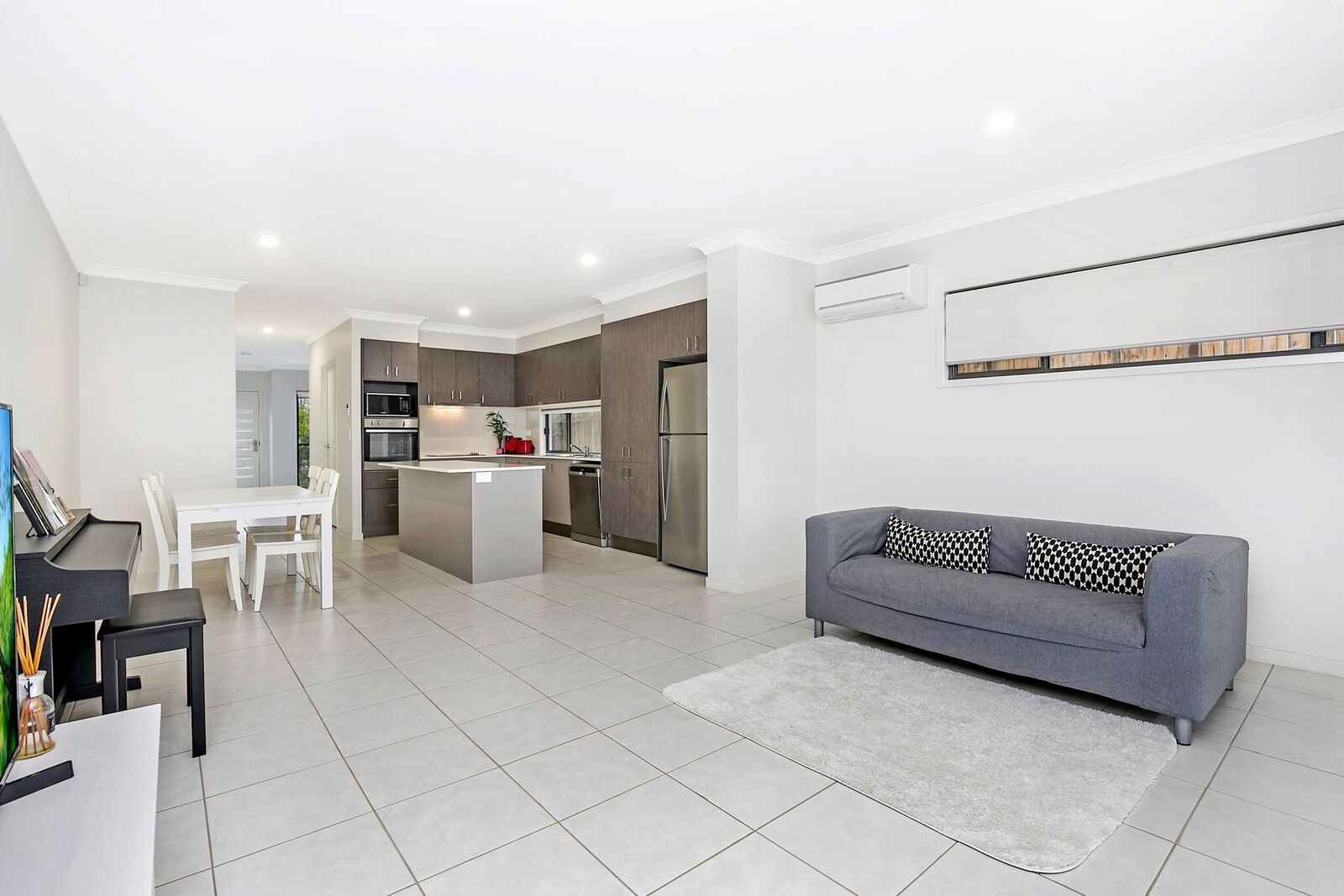 71A Kate Circuit, Rochedale QLD 4123 - Townhouse For Rent | Domain