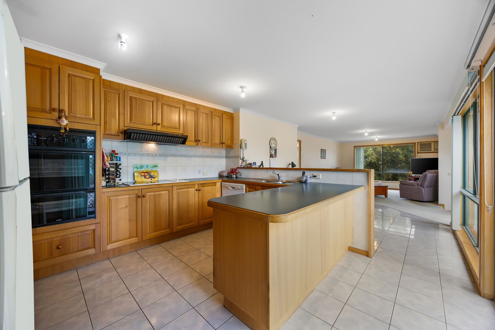 44 Montgomery Street, Lake Bolac VIC 3351 | Domain