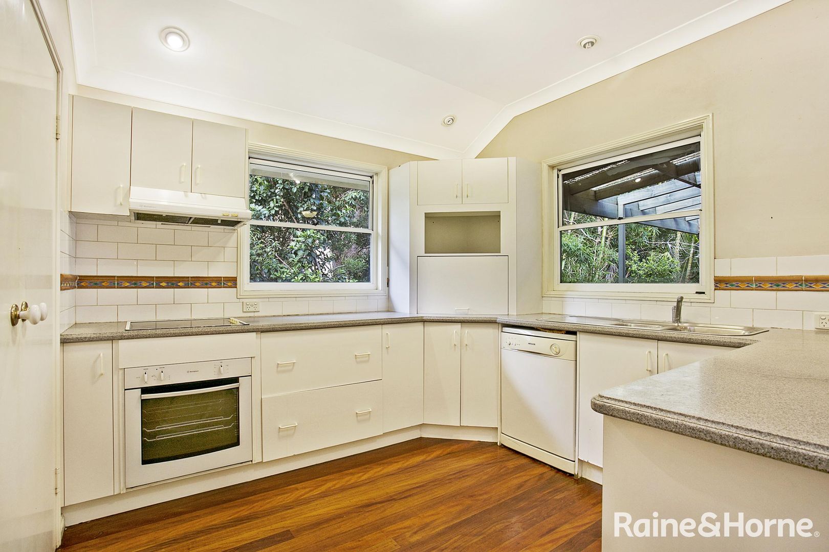 45 Gordon Terrace, Indooroopilly QLD 4068 - House For Rent - $830 | Domain