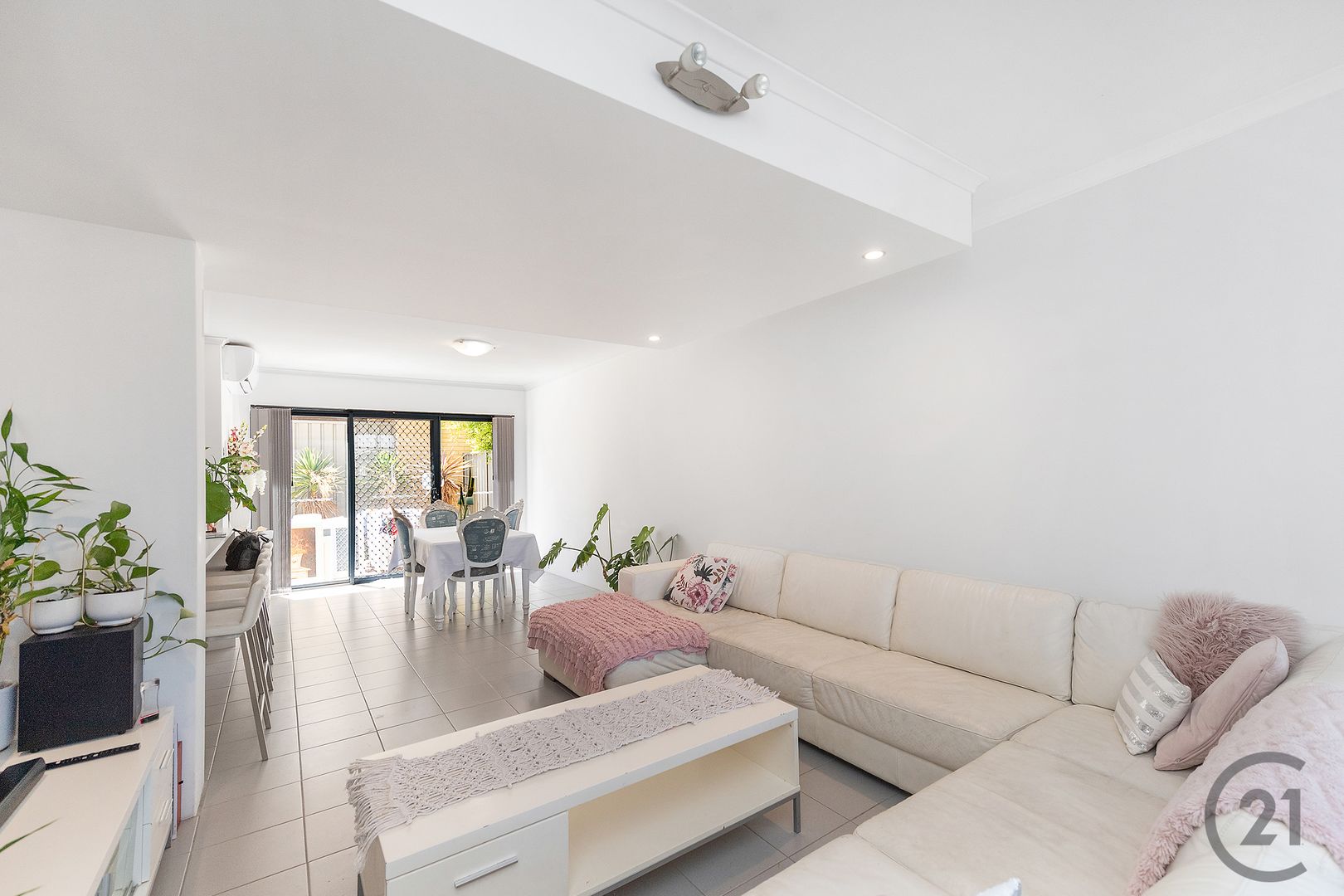 Sold Unit 22 1 Mariners Cove Drive, Dudley Park WA 6210 on 09 Mar 2023 ...