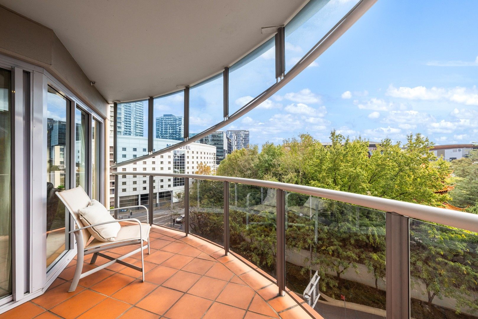 809/28 Harbour Street, Sydney NSW 2000 - Apartment For Rent | Domain