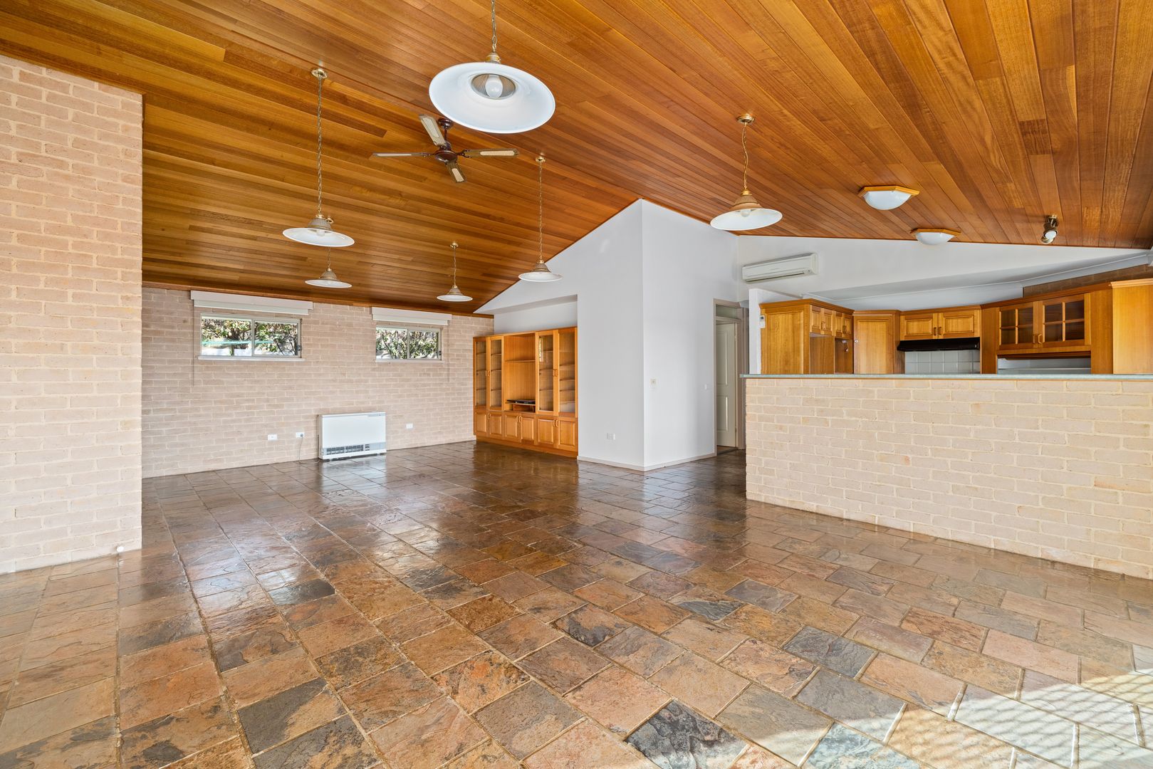 8 Dale Place, Windradyne NSW 2795 - House For Rent | Domain