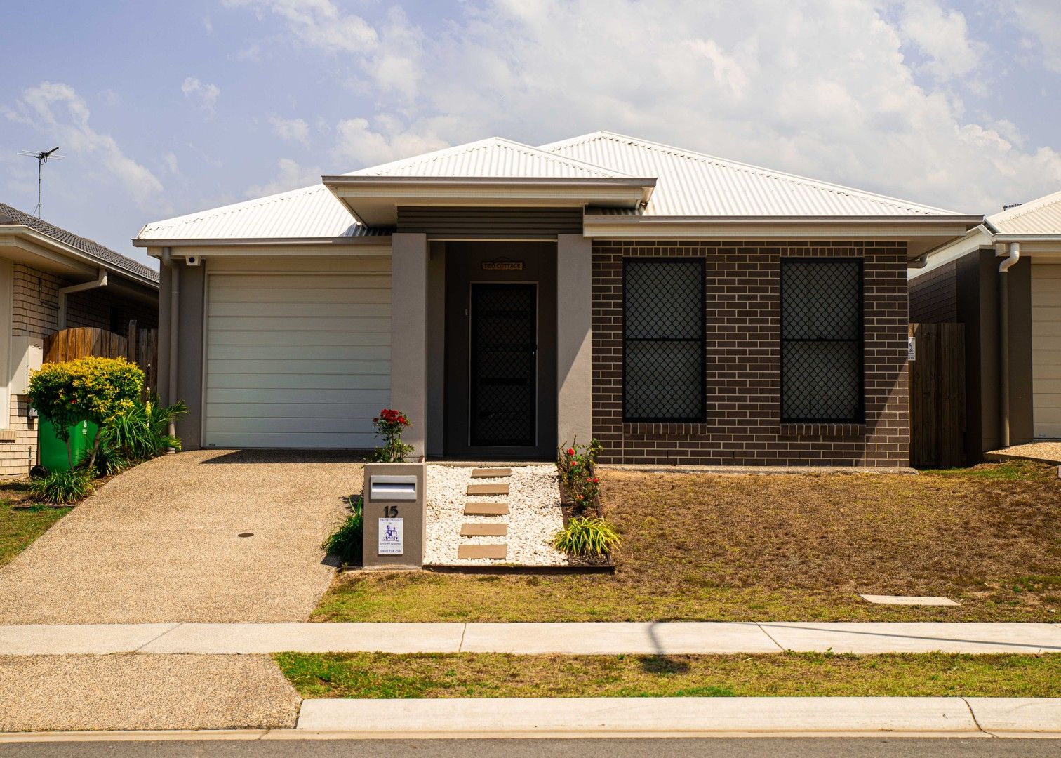 15 Mount Barlow Street, Park Ridge QLD 4125 - House For Rent | Domain