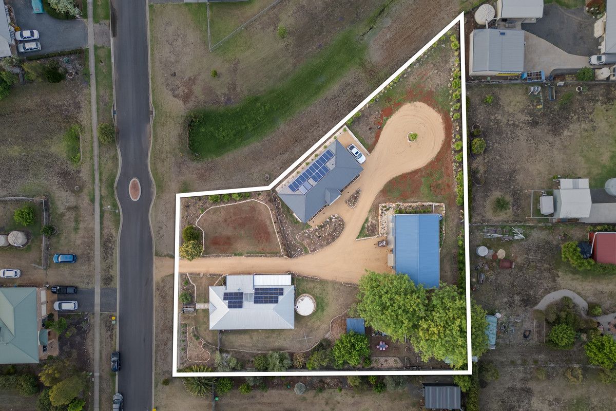 7 Curlew Street, Meringandan West QLD 4352 | Domain