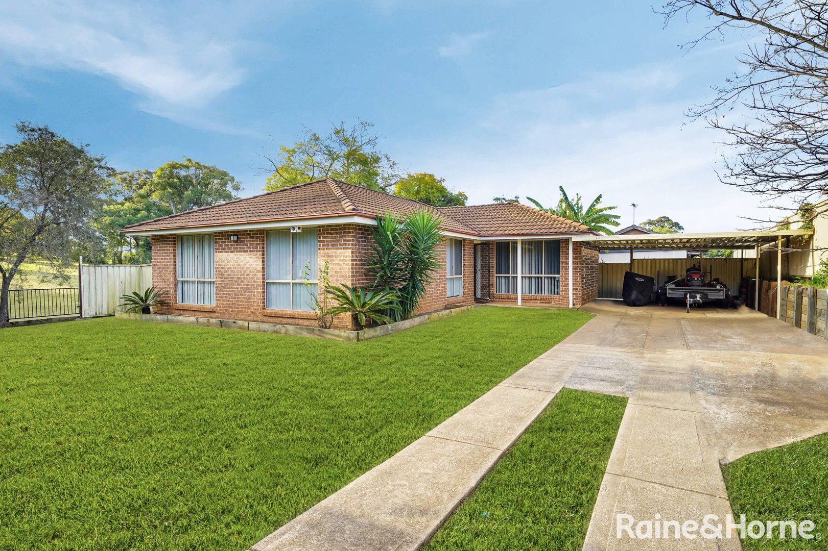 6 Marl Place, Eagle Vale NSW 2558 | Domain