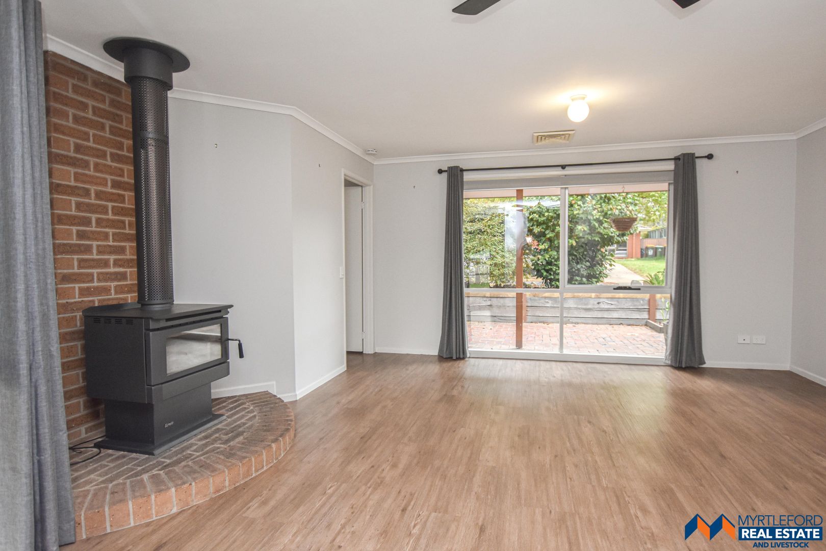 5 Ross Court, Myrtleford VIC 3737 - House For Rent | Domain