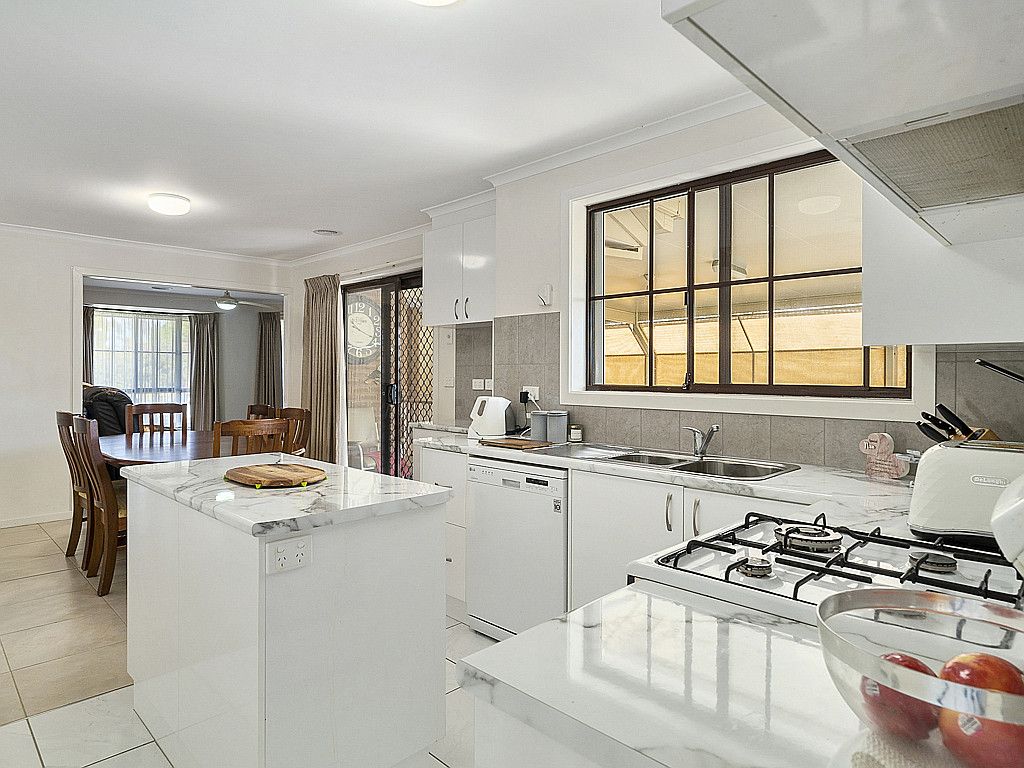 25 Delisle Avenue, Shepparton VIC 3630 - House For Rent - $415 | Domain