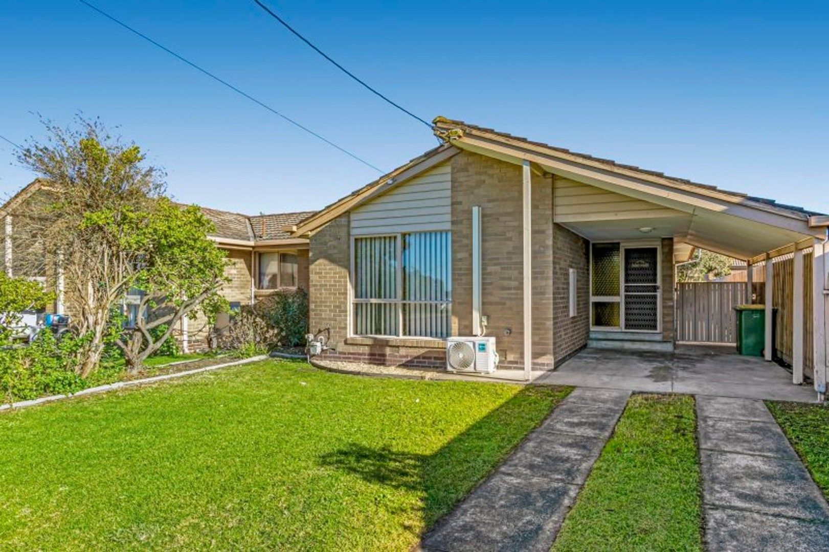 7A Henry Street, Pakenham VIC 3810 - Semi-detached For Rent | Domain