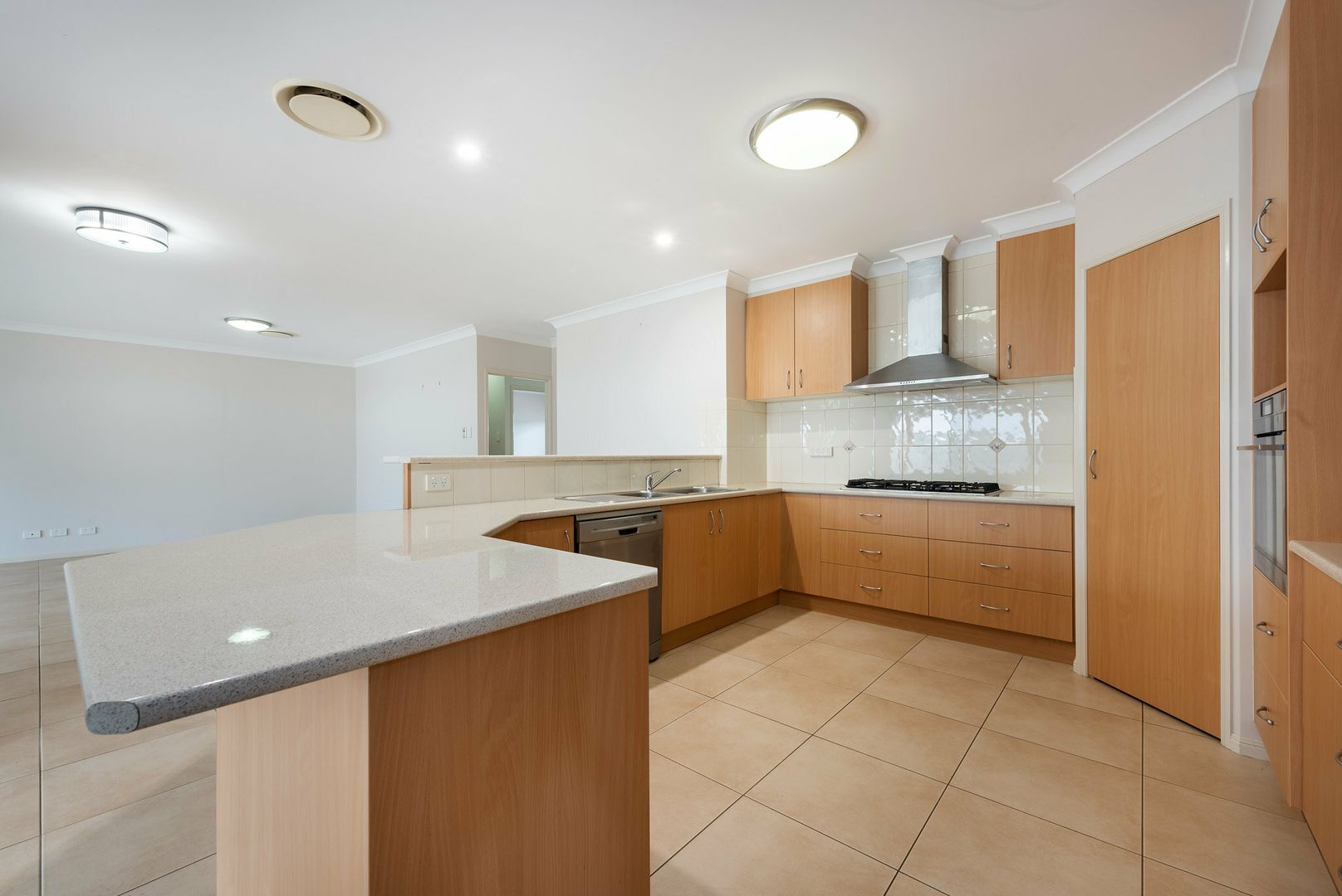 4 Pugh St, Middle Ridge QLD 4350 - House For Rent | Domain