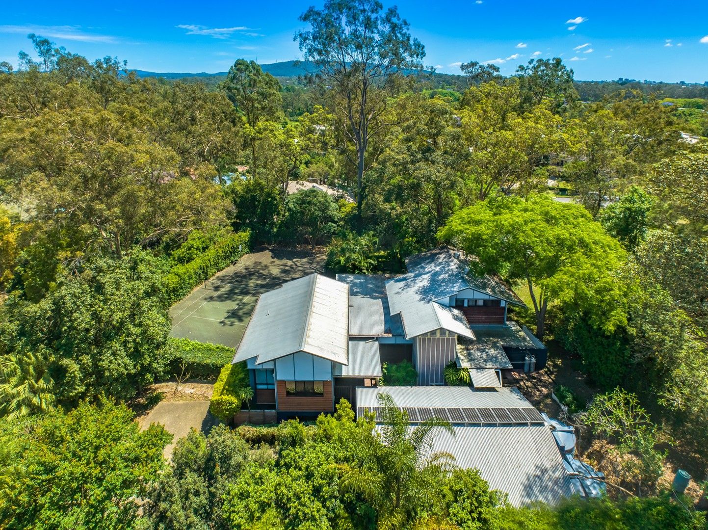 Sold 26 Cubberla Street, Fig Tree Pocket QLD 4069 on 08 Feb 2023 ...