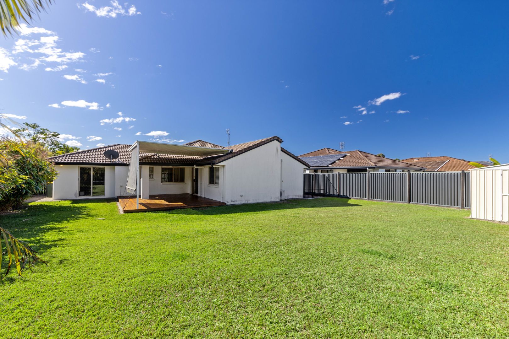 18 Lacewing Drive, Sippy Downs | Property History & Address Research ...