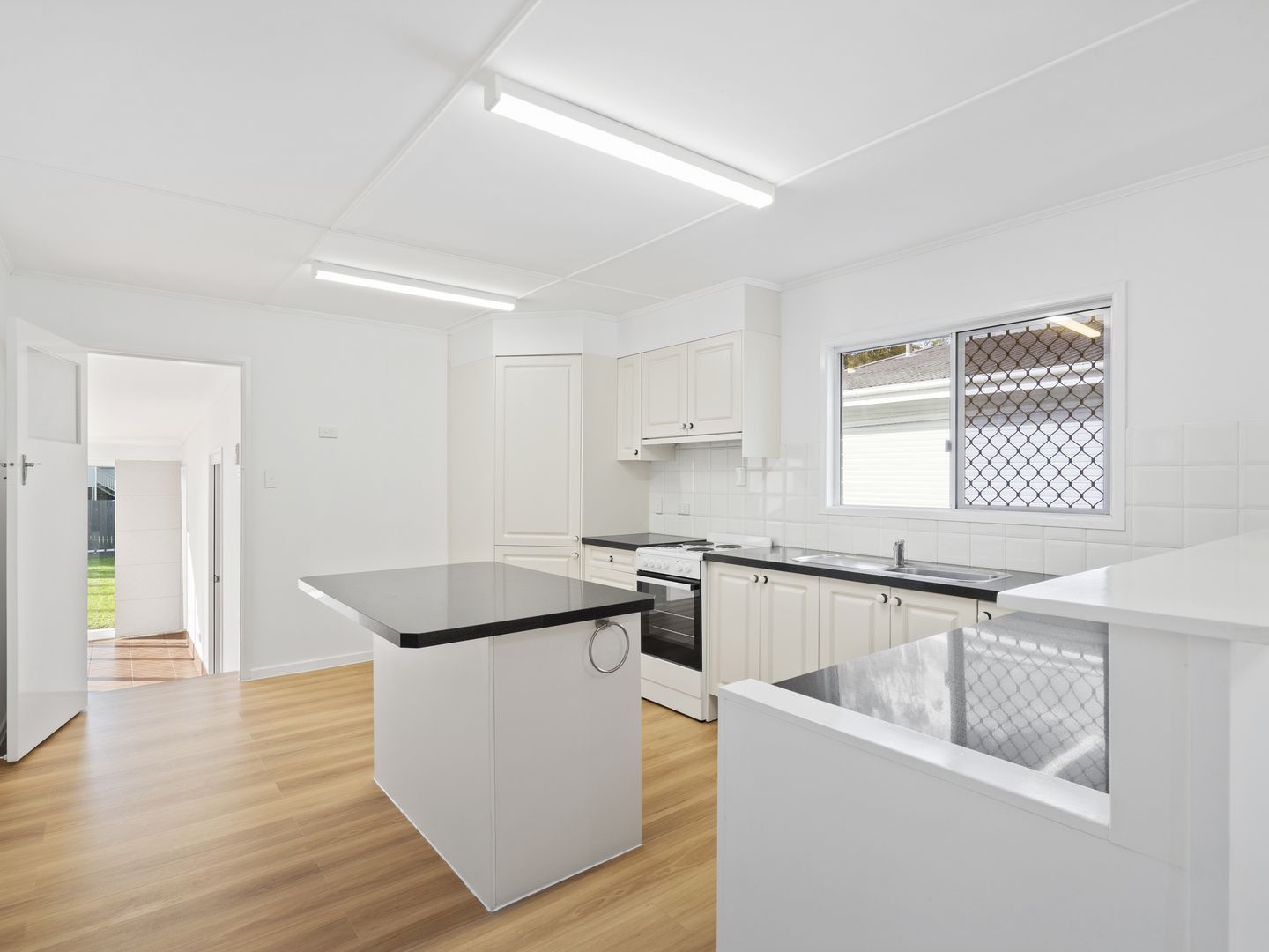 20 Ingham Street, Oxley QLD 4075 - House For Rent - $750 | Domain