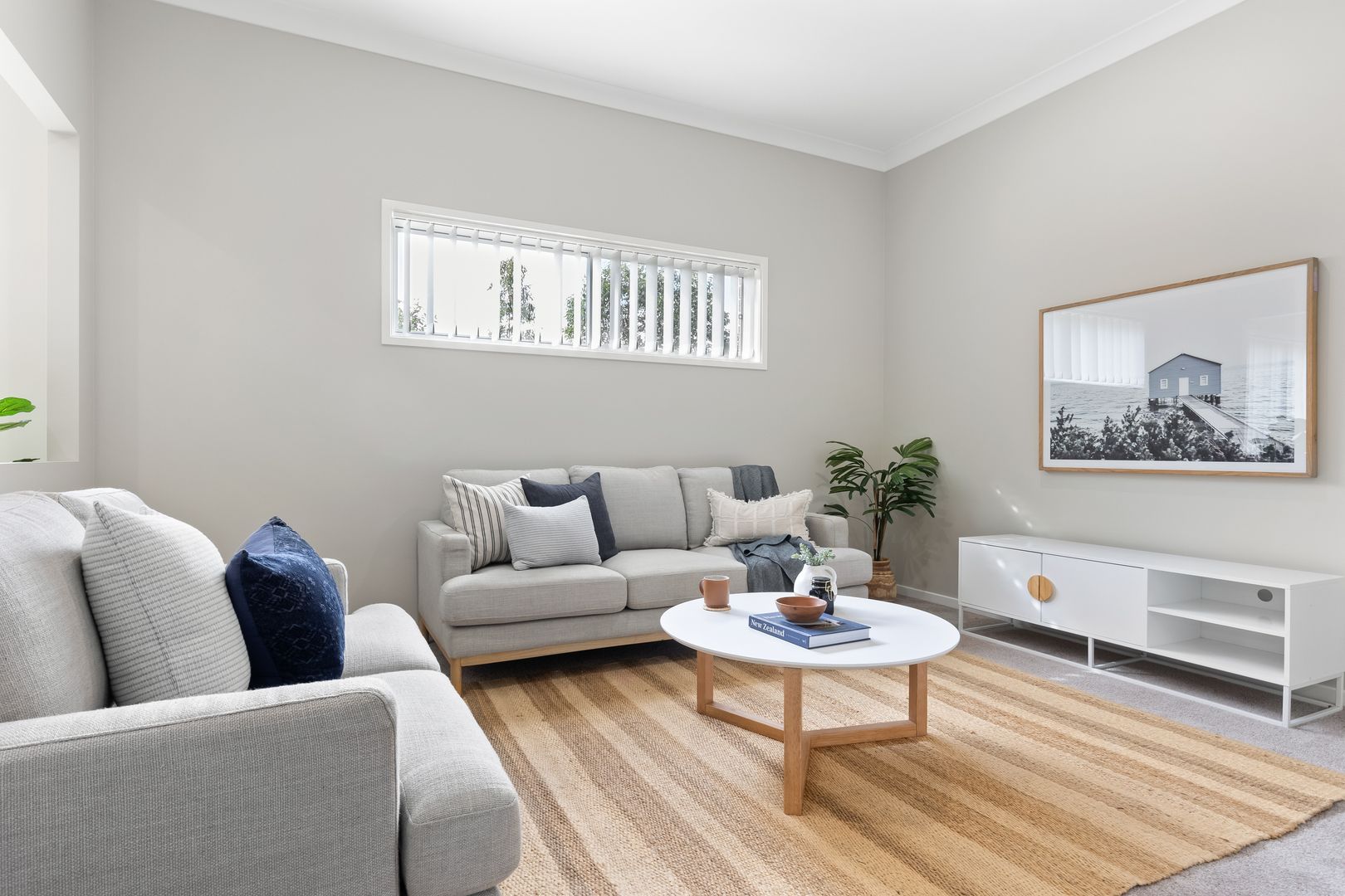 47 Wigeon Chase, Cameron Park NSW 2285 - House For Rent | Domain