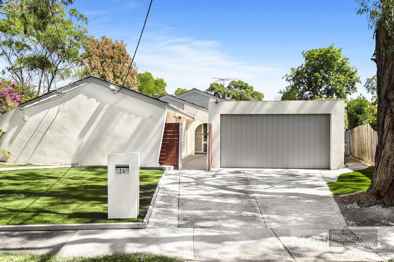 24 Lennox Avenue, Glen Waverley VIC 3150 | Domain