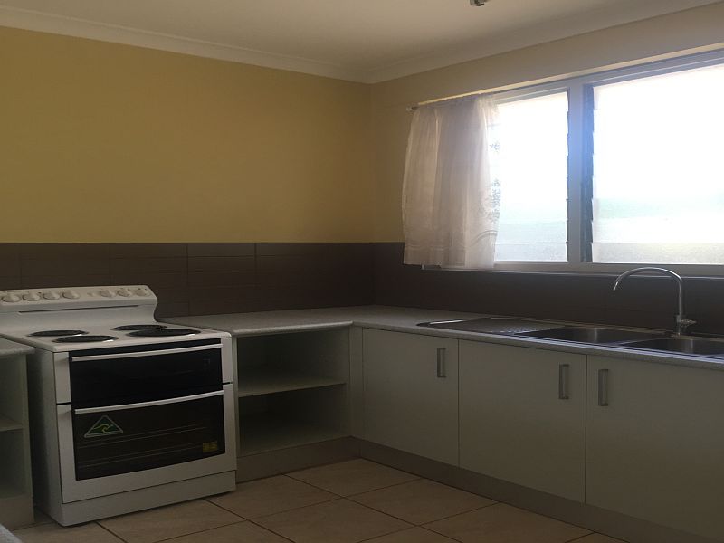 4/42 Lakeside Drive, Alaw | Property History & Address Research | Domain