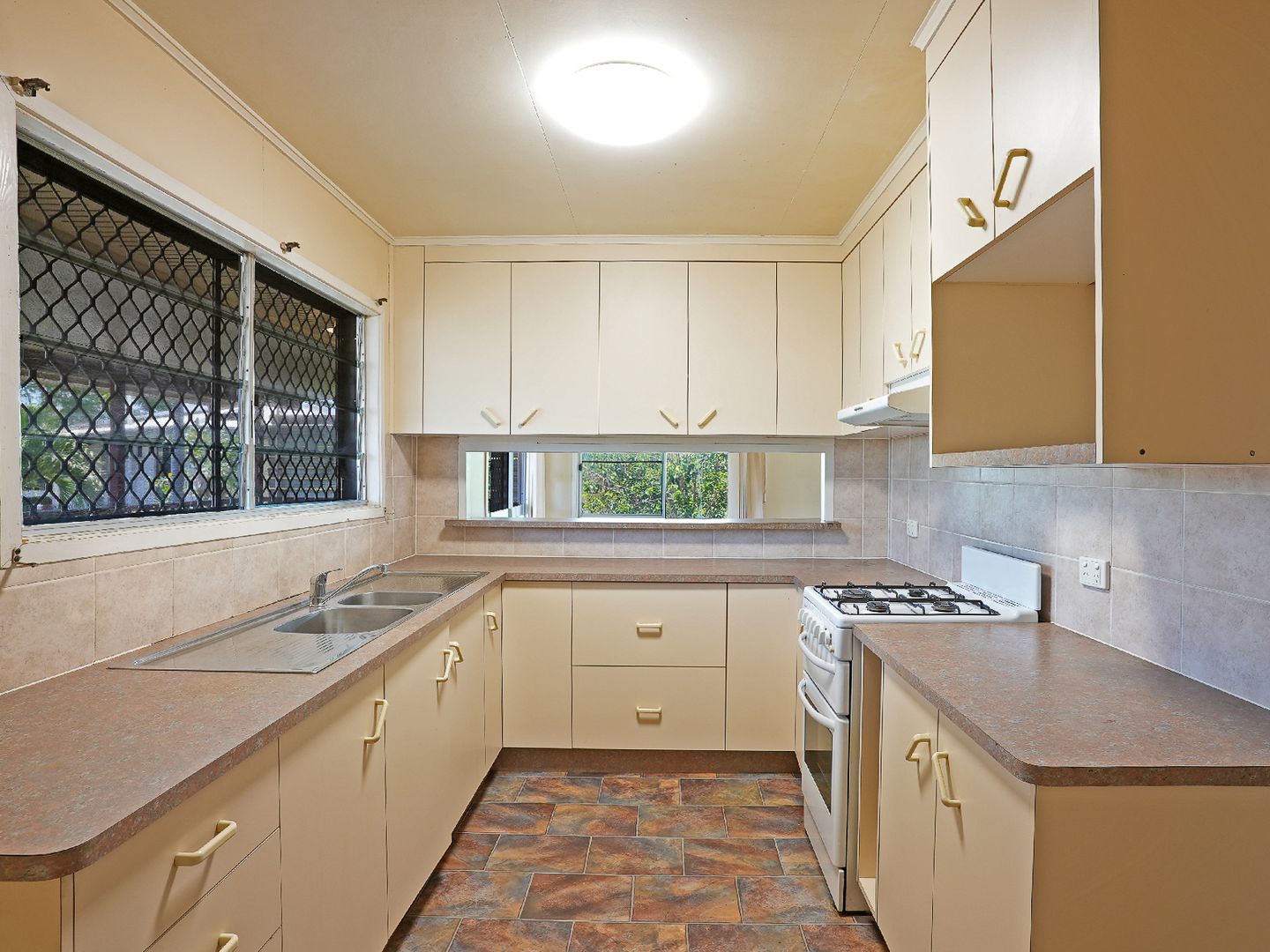 23 Dimmock Street, Heatley QLD 4814 - House For Rent | Domain