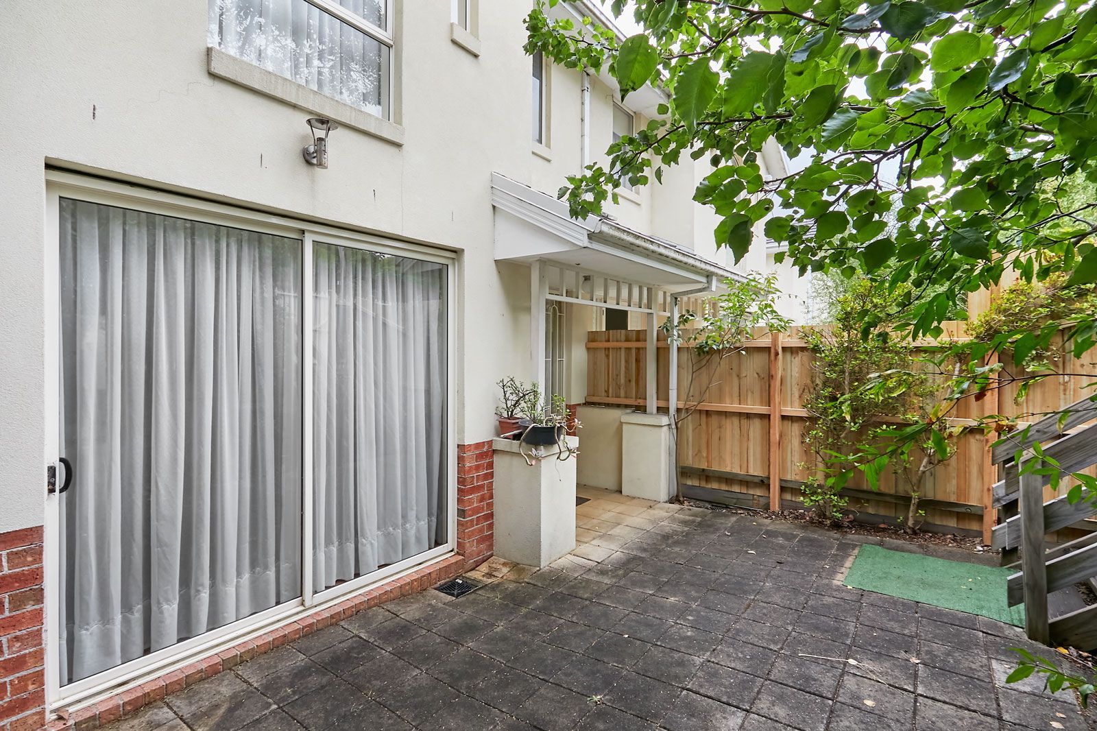 5/89 Harp Road, Kew East VIC 3102 - Townhouse For Rent - $650 | Domain