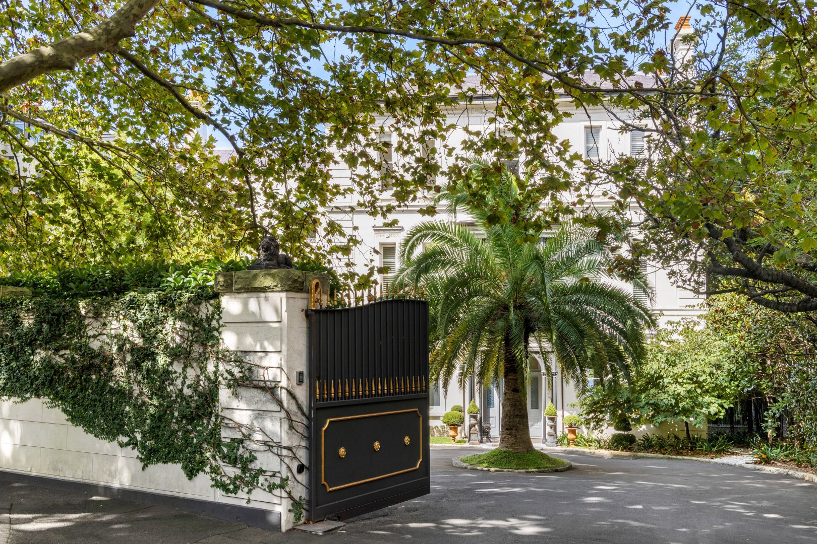 2 Macleay Street, Potts Point | Property History & Address Research ...