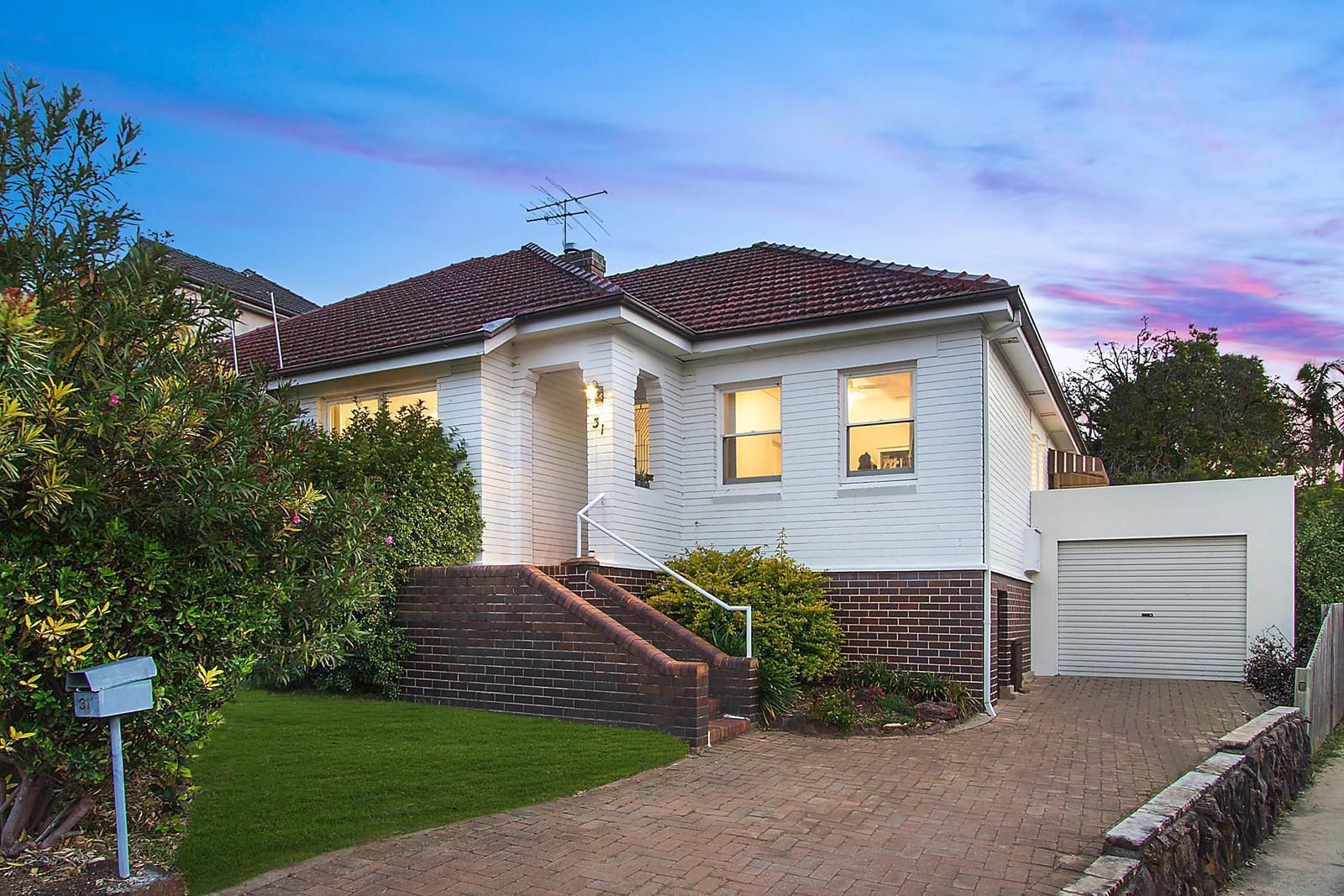 31 Russell Street, Denistone East | Property History & Address Research ...