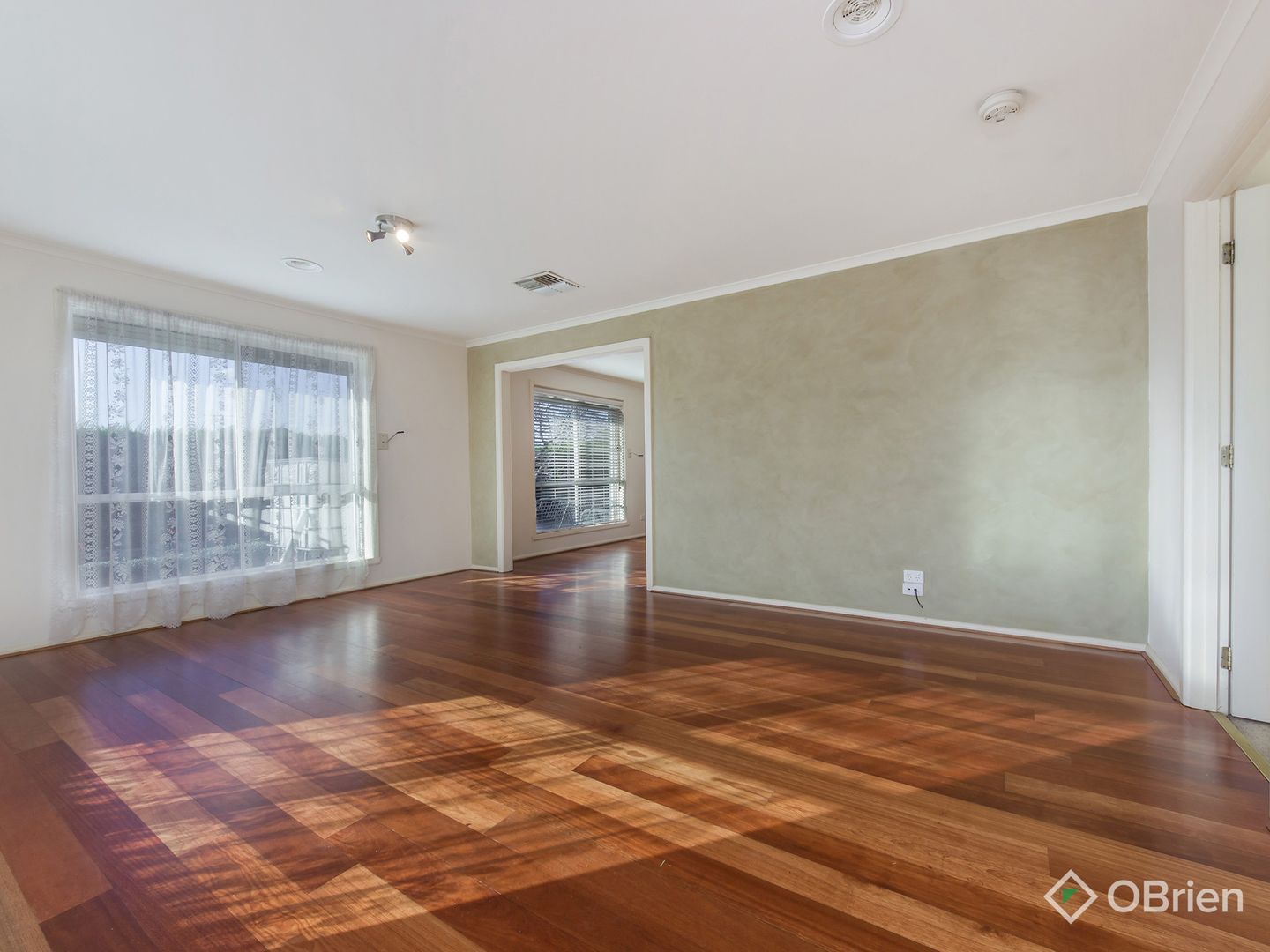 9 Hepburn Place, Sydenham VIC 3037 - House For Rent | Domain