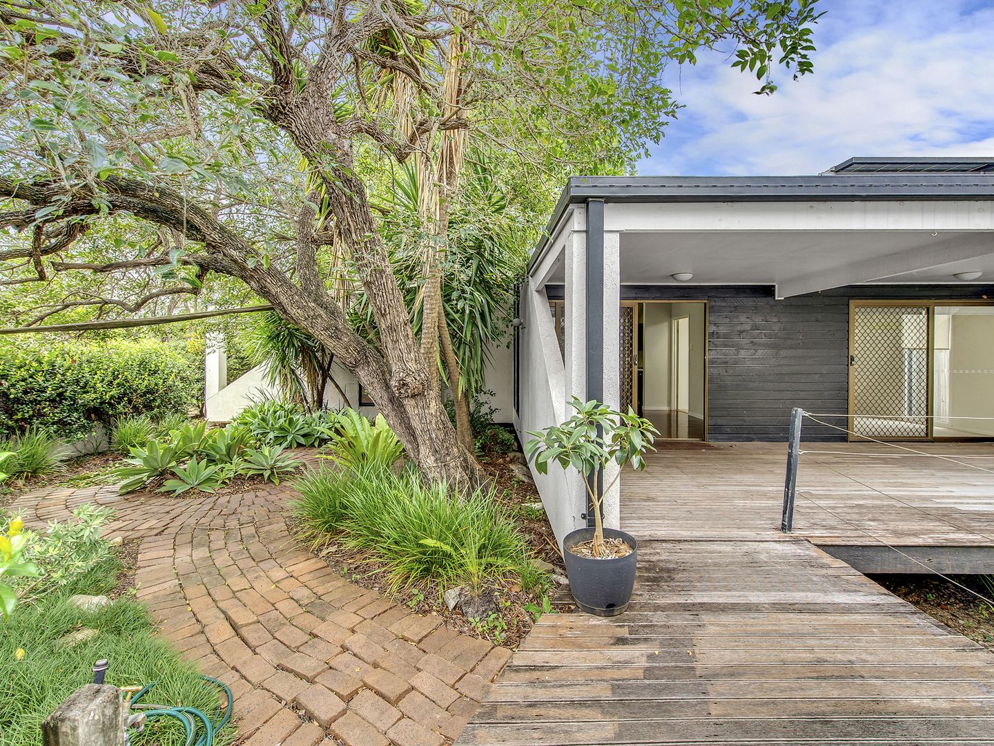 4 Church Road, Bellbowrie | Property History & Address Research | Domain