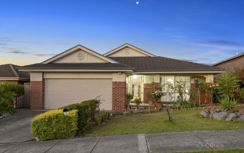 3 Scoble Place, Narre Warren VIC 3805 - House For Rent | Domain