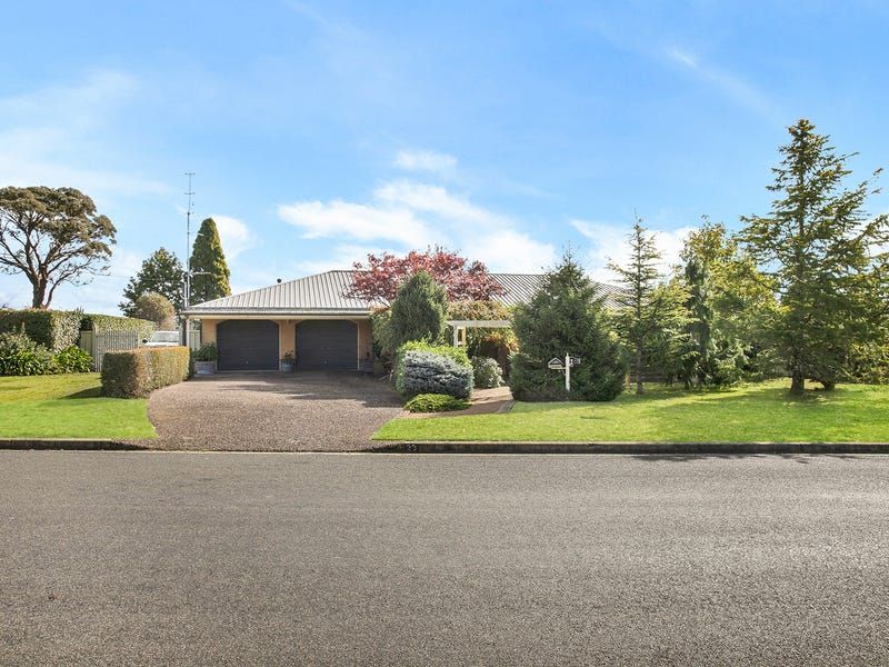 23 Kennedy Close, Moss Vale NSW 2577 | Domain