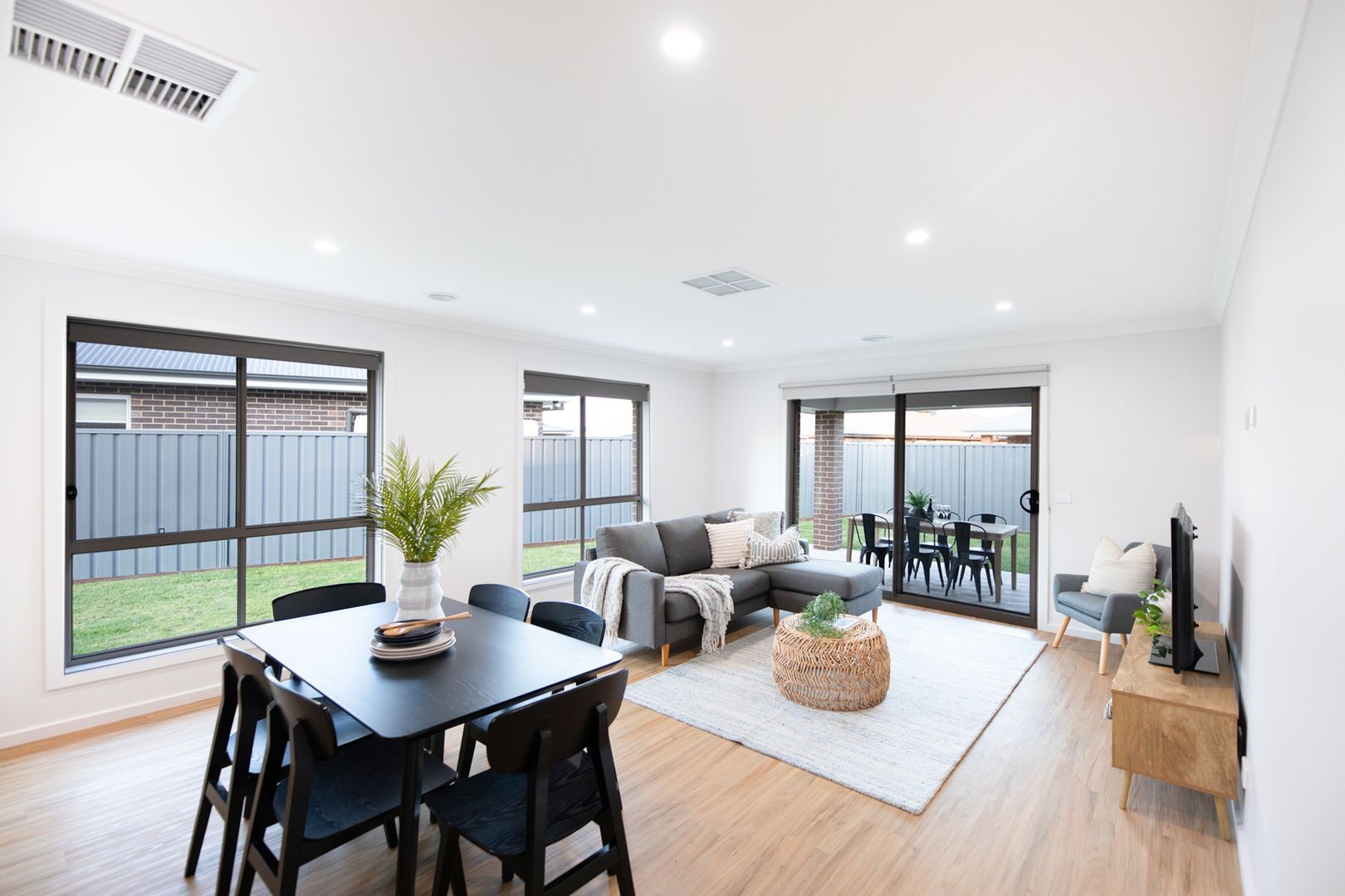 38 Swindon Way, Thurgoona NSW 2640 | Domain