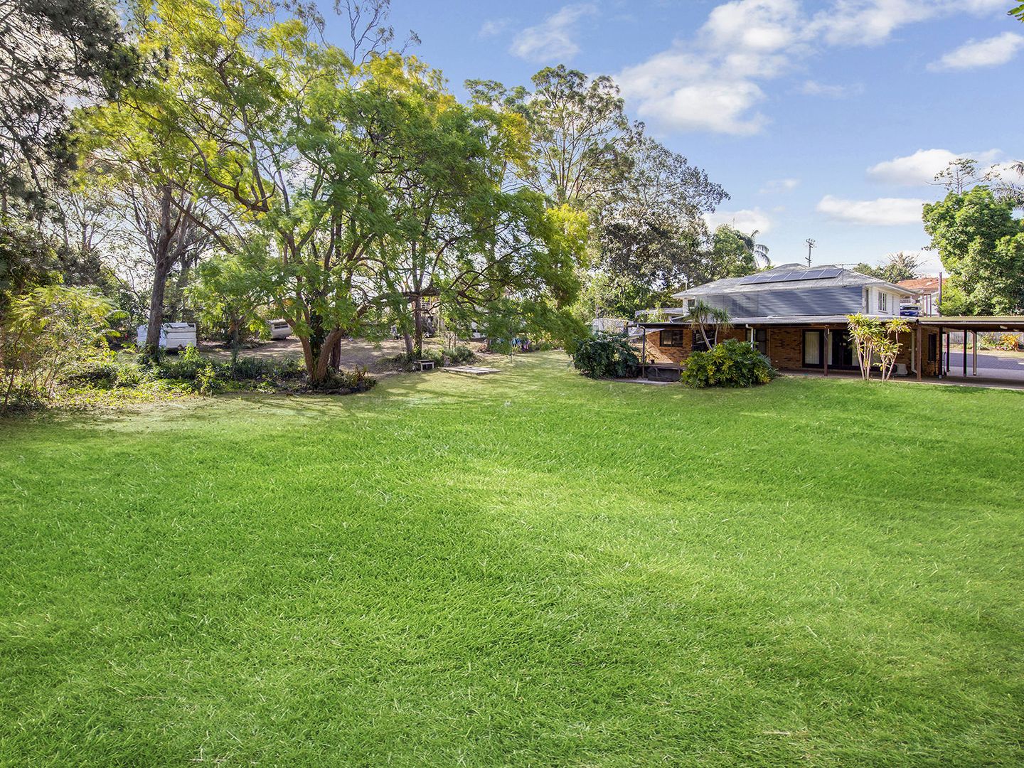35 Eric Road, Holland Park | Property History & Address Research | Domain