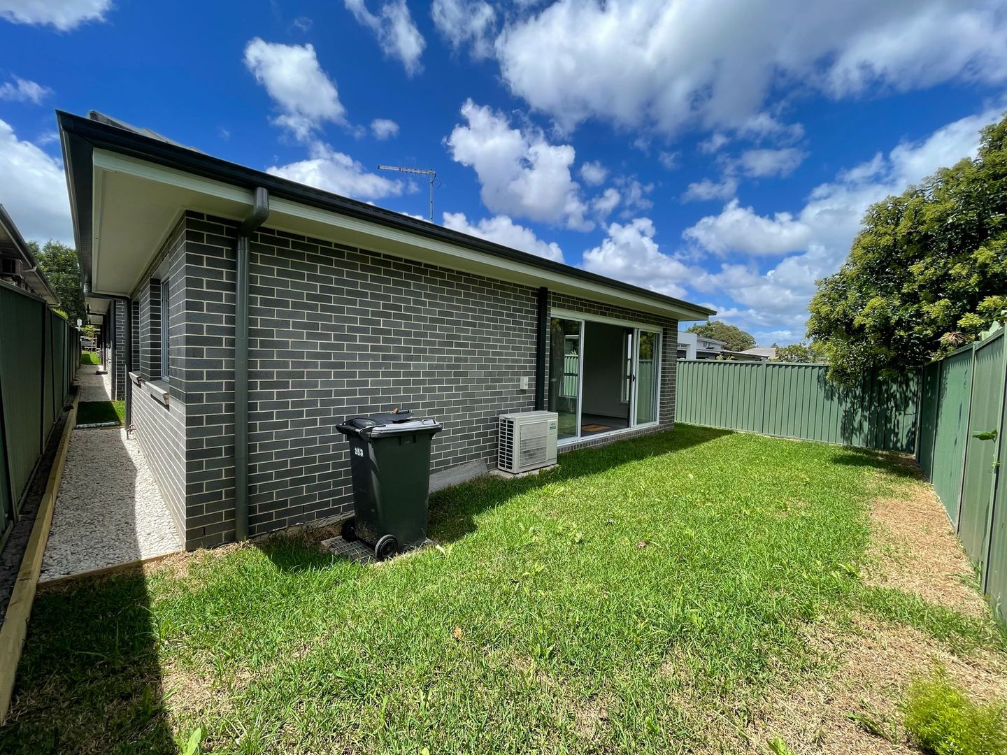 1/253 Bonds Road, Riverwood NSW 2210 - House For Rent - $600 | Domain
