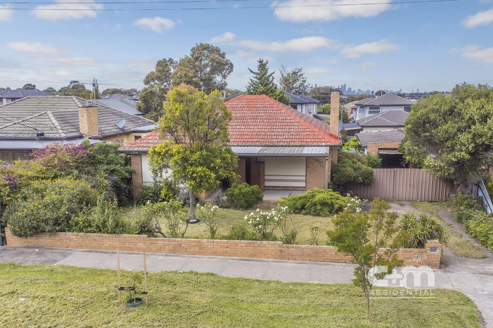 71 Snell Grove, Oak Park VIC 3046 | Domain