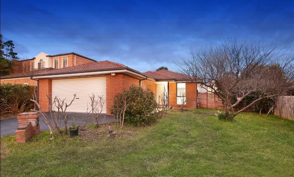 10 Justin Court, Narre Warren VIC 3805 - House For Rent | Domain