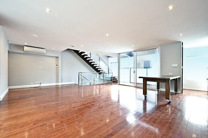 15 St Matthews Way, Prahran VIC 3181 - Townhouse For Rent | Domain