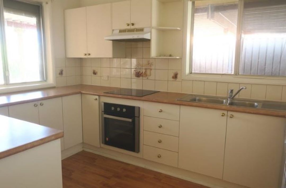 9 Rugby Street, Cambridge Park NSW 2747 - House For Rent - $550 | Domain