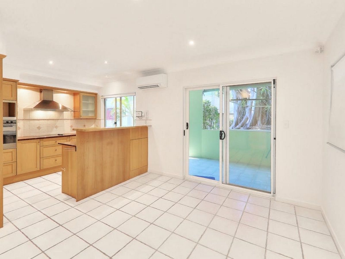 1/4 Fraser Terrace, Highgate Hill QLD 4101 - Apartment For Rent | Domain