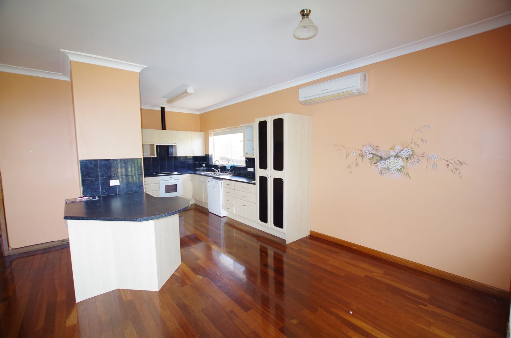 18 Shepherd Street, Lower Kin | Property History & Address Research ...