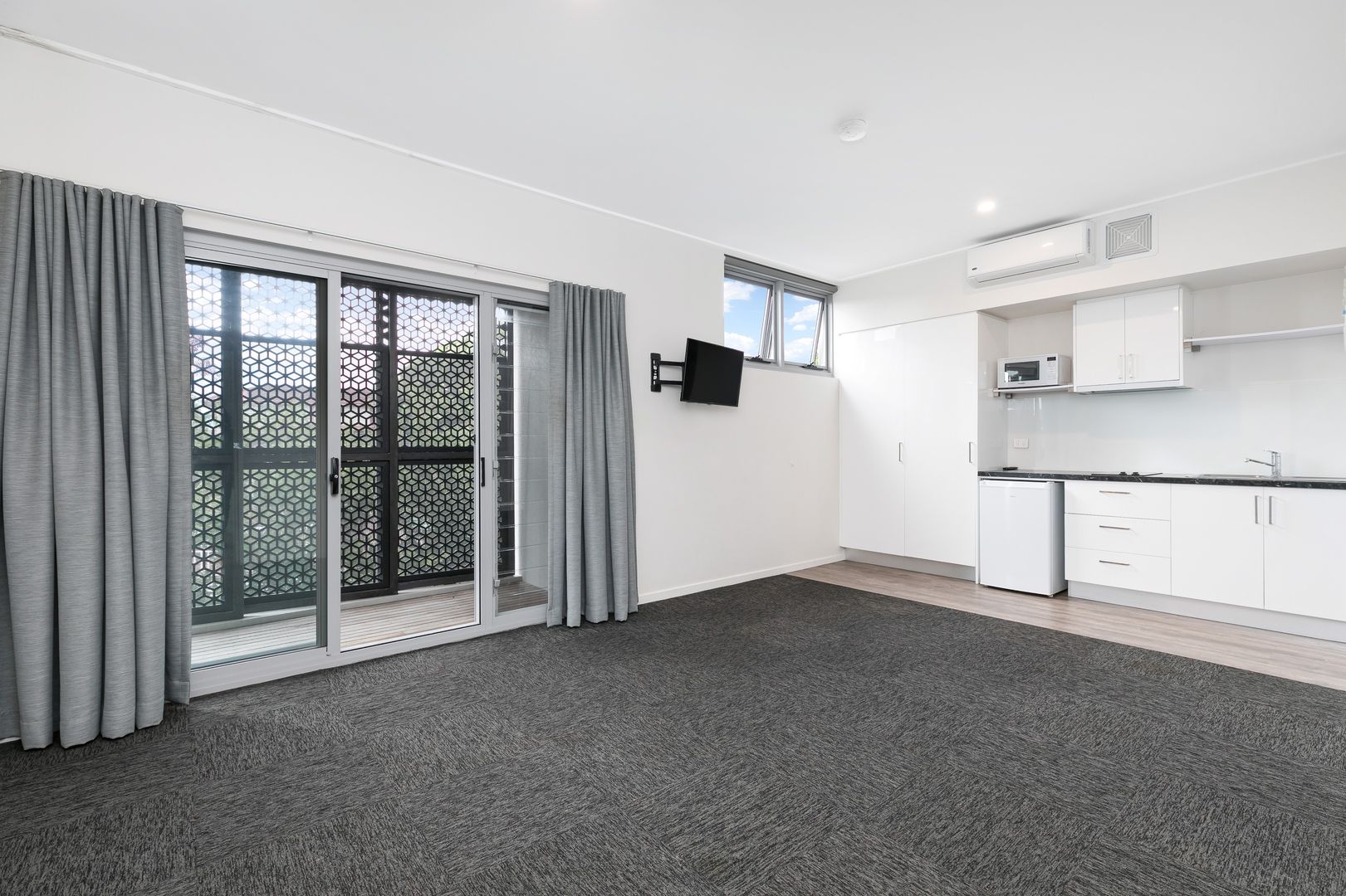 17/148 Kingsway, Woolooware NSW 2230 - Studio For Rent | Domain