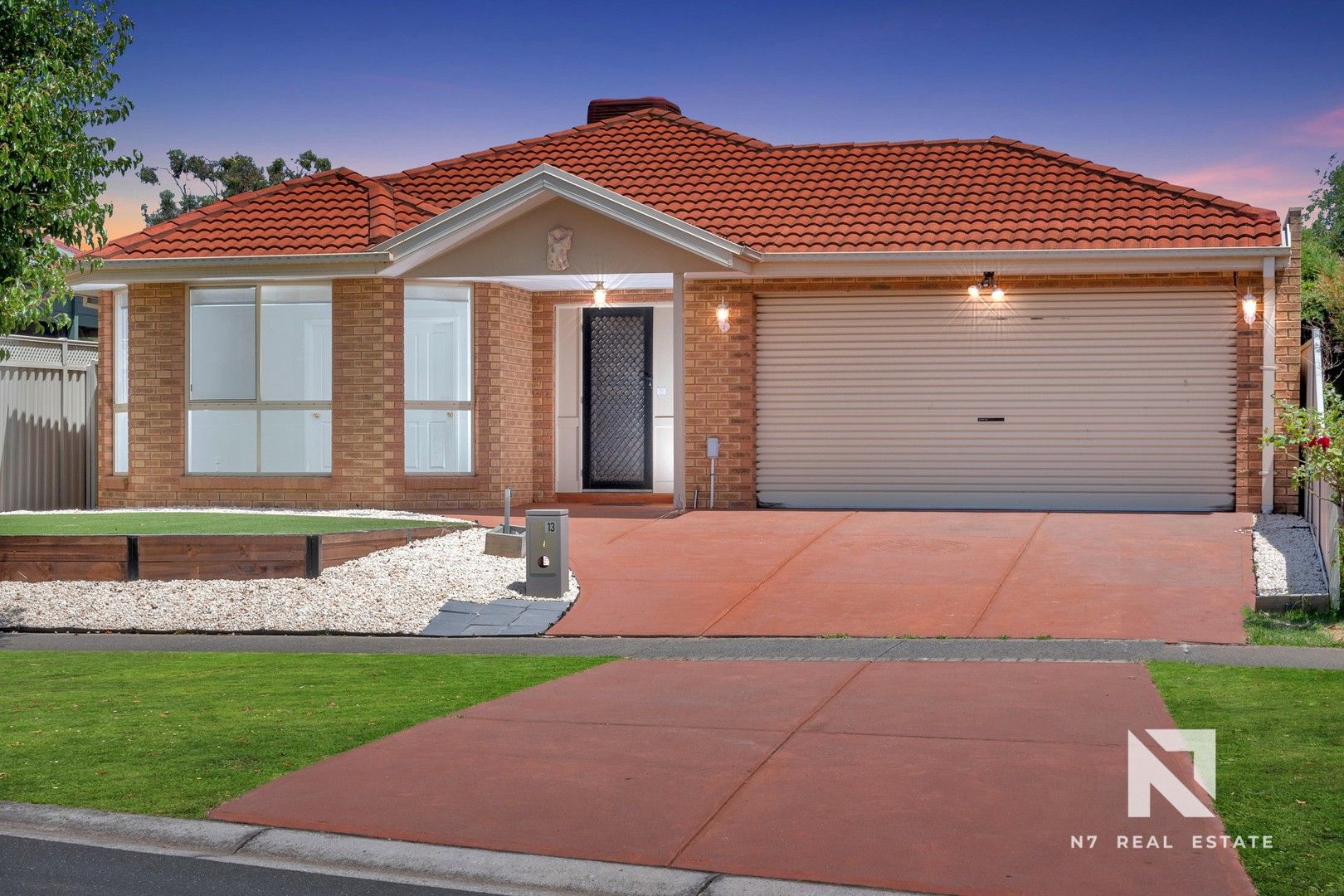 13 Copse Wood Bend, Caroline Springs VIC 3023 - House For Rent | Domain