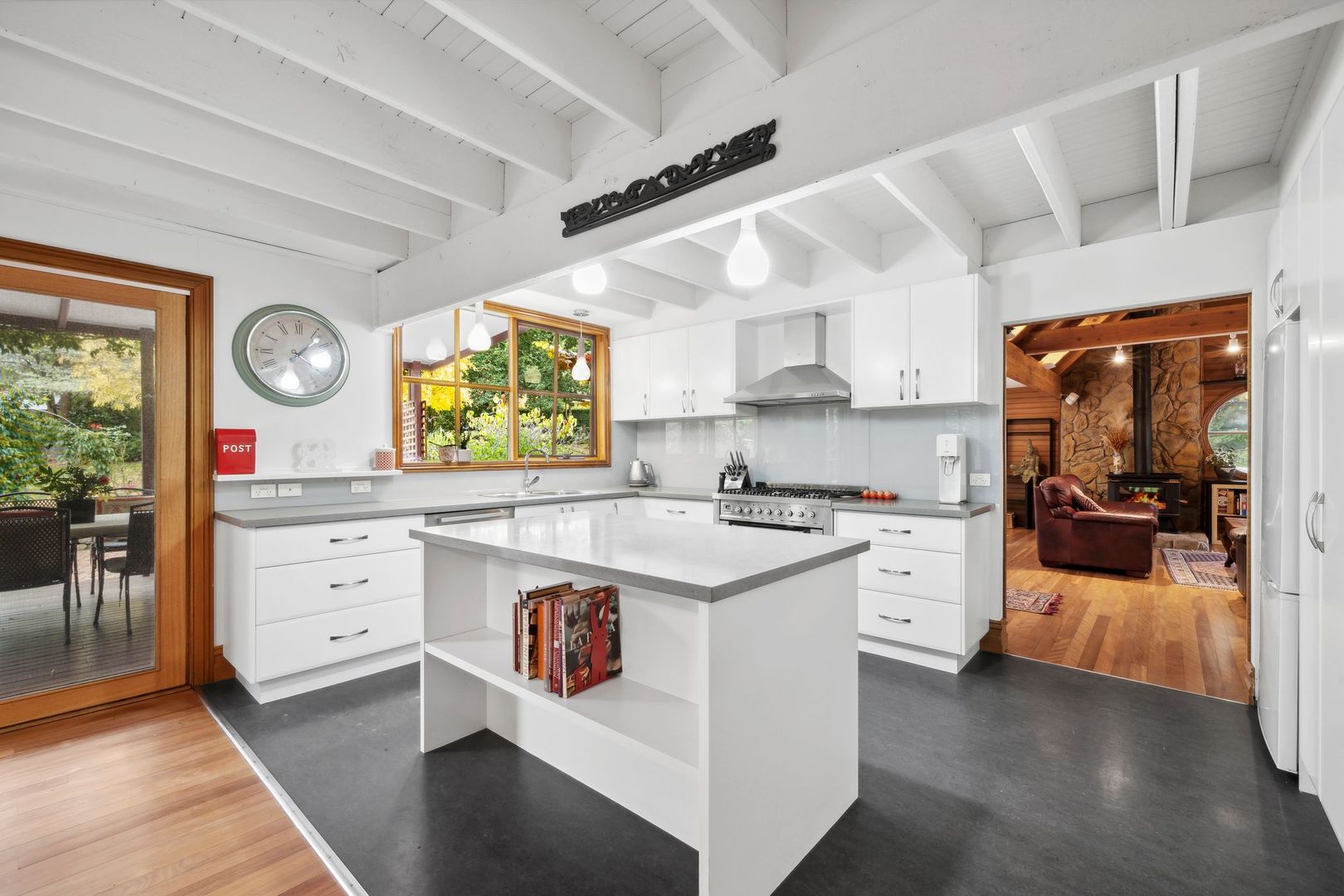 25 Noonan Grove, Woodend VIC 3442 - House For Rent - $730 | Domain