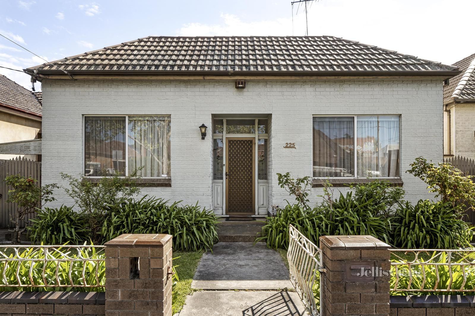 225 Barkly Street, Fitzroy North VIC 3068 | Domain
