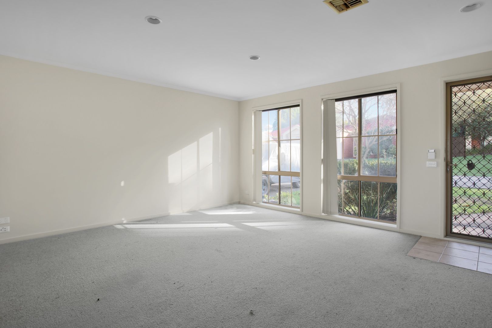 22/5 Piney Ridge, Endeavour Hills VIC 3802 - Townhouse For Rent | Domain