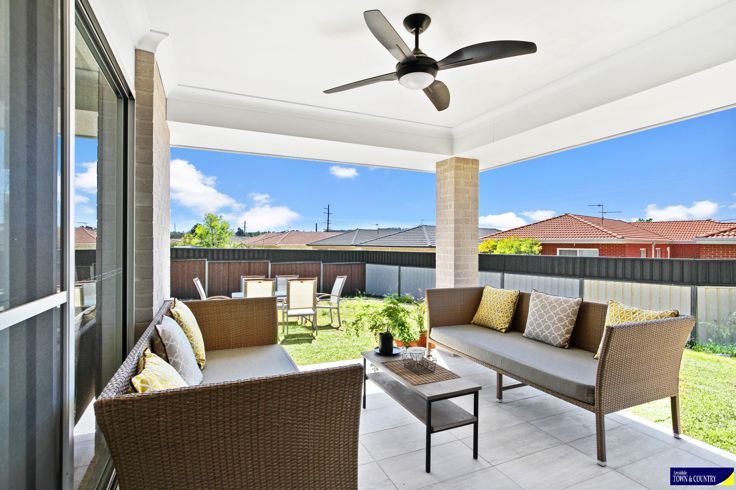 7 Pointsfield Place, Armidale NSW 2350 - House For Rent | Domain